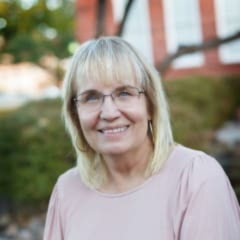 Julie Reeves Schram obituary and life story | The Memories