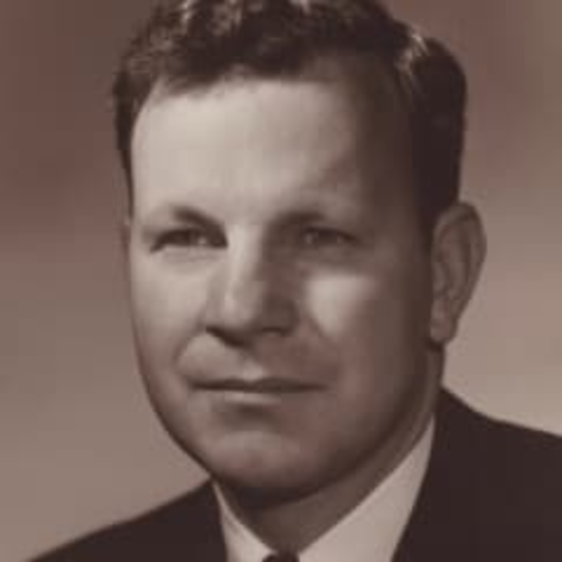 Lowell Frederick Pack obituary and life story | The Memories
